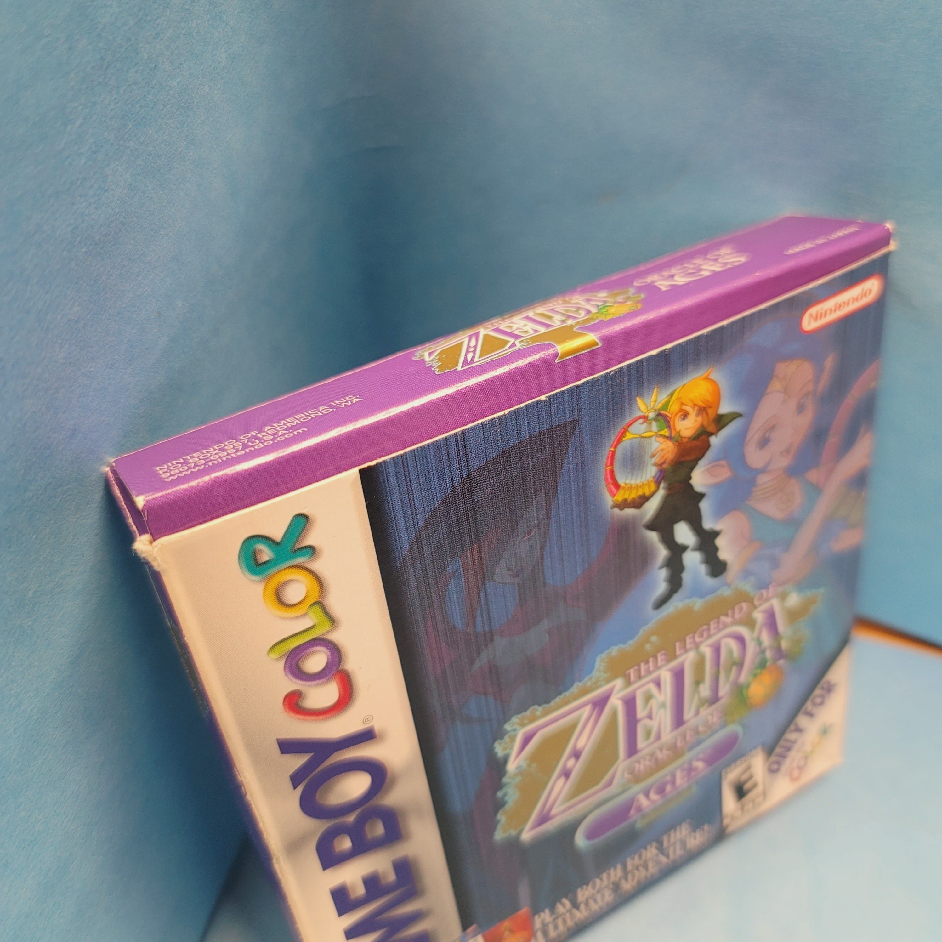 GBC - Legend Of Zelda Oracle Of Ages (Complete in Box / A- / With Manu